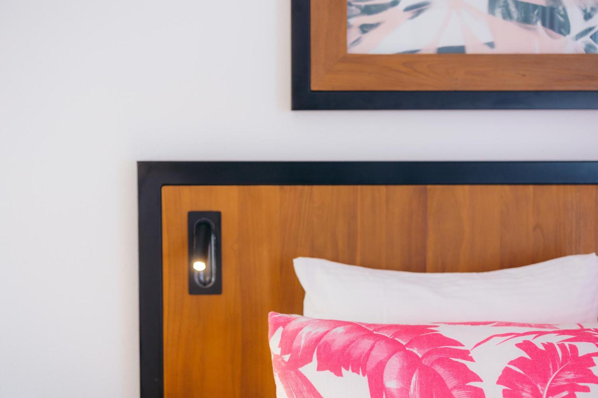 ILIMA HOTEL HONOLULU | GREAT PRICES, BOOK AND SAVE